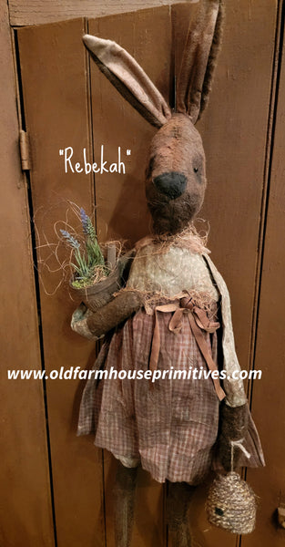 NEW WARES – Old Farmhouse Primitives