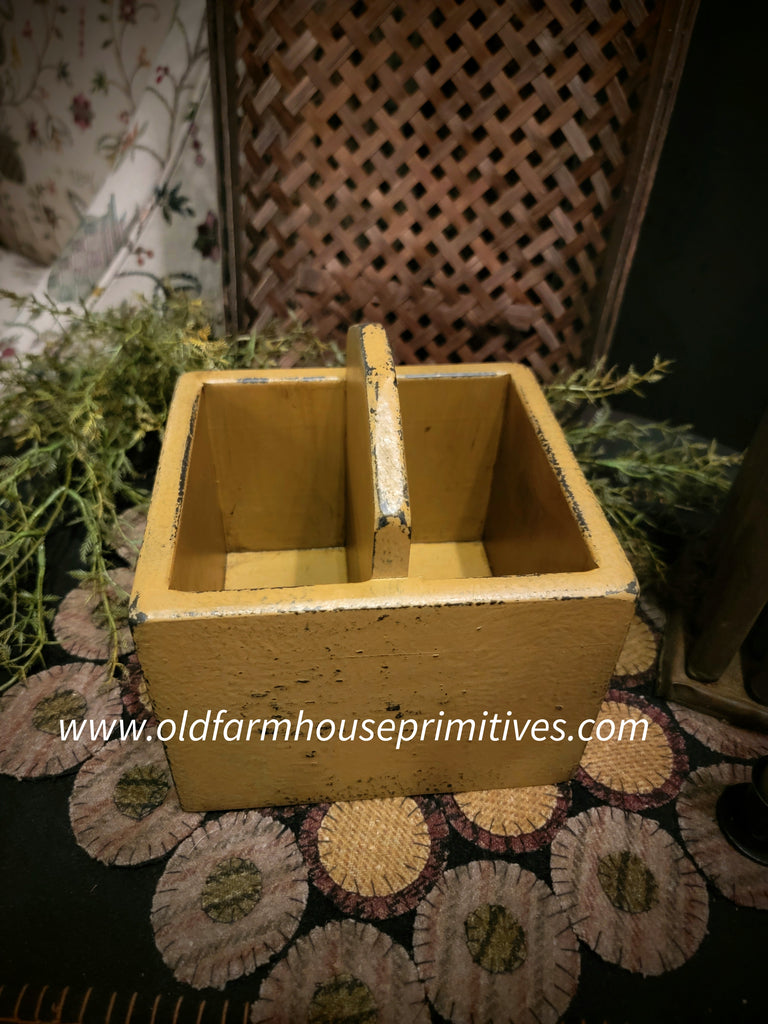 WHRB-MS Primitive Mustard Remote Tote – Old Farmhouse Primitives