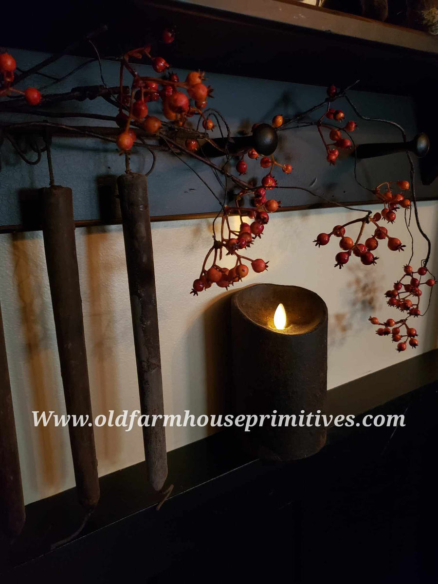 #41252B-OR Primitive Realistic Orange Bittersweet Twig Garland #1 Sell ...