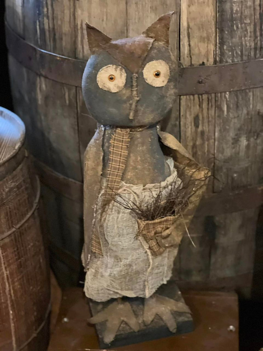 DAW-MRSHT Primitive "Mrs Hoot" 🦉 Owl (MADE IN USA) – Old Farmhouse ...