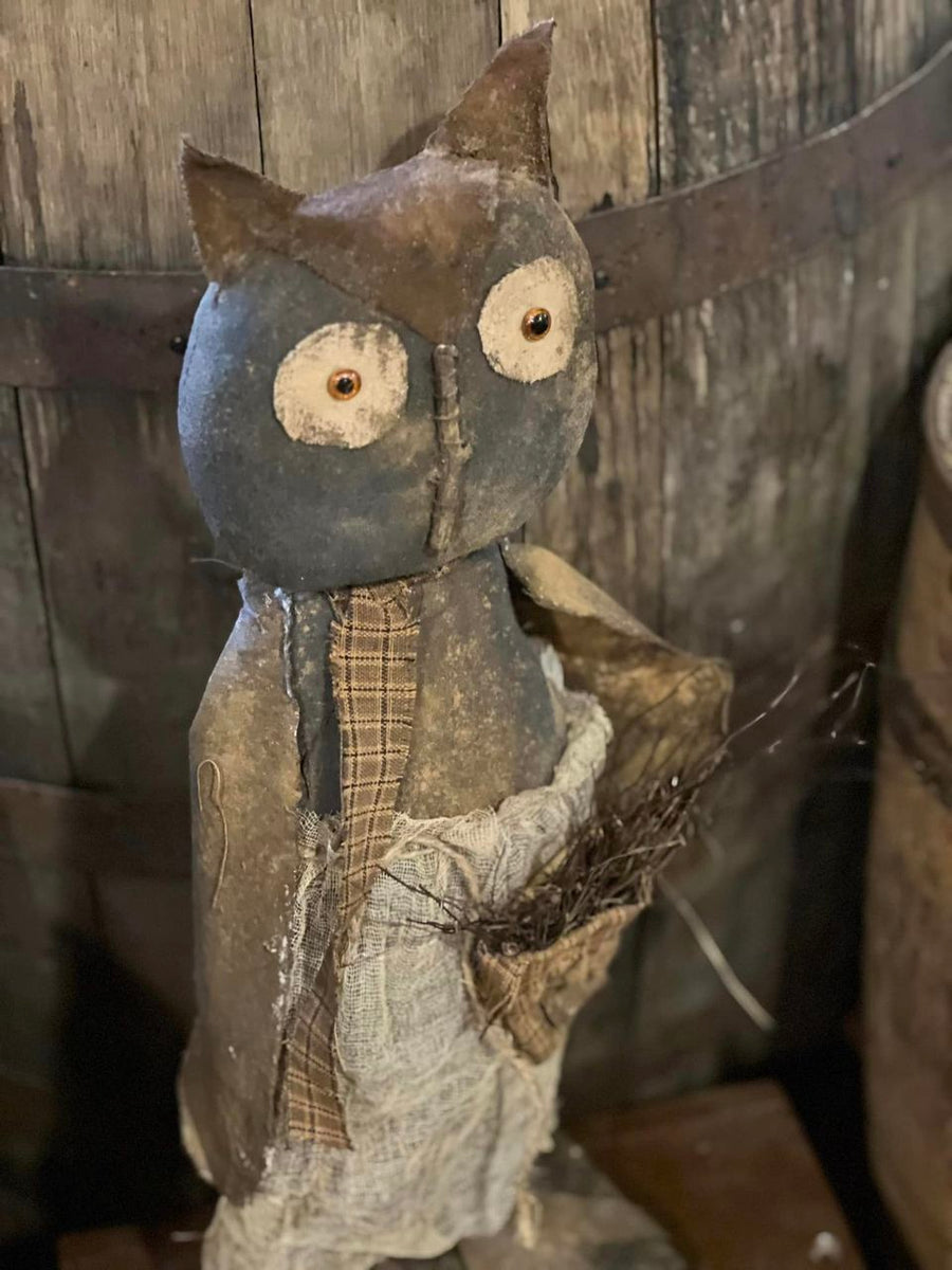 DAW-MRSHT Primitive "Mrs Hoot" 🦉 Owl (MADE IN USA) – Old Farmhouse ...