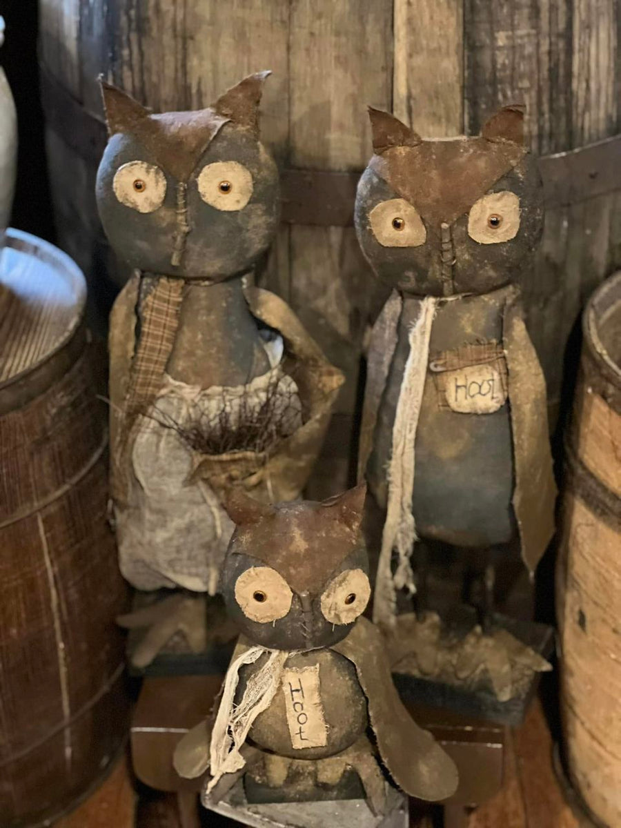 DAW-MRSHT Primitive "Mrs Hoot" 🦉 Owl (MADE IN USA) – Old Farmhouse ...