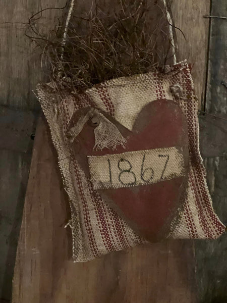 DAWN'S ATTIC TREASURES – Old Farmhouse Primitives