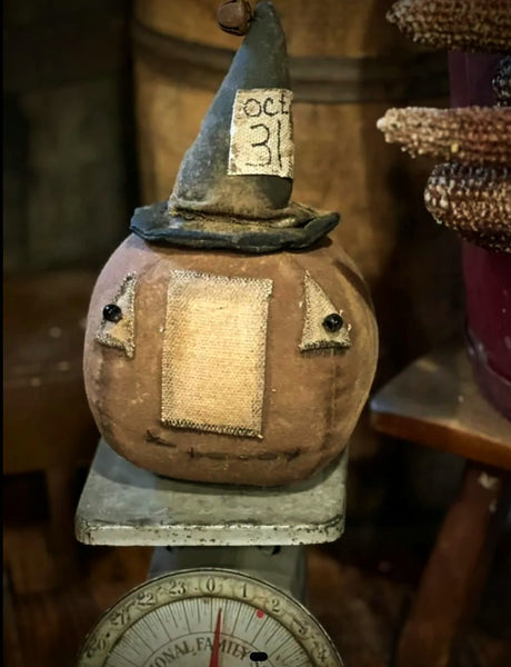 DAWN'S ATTIC TREASURES – Old Farmhouse Primitives