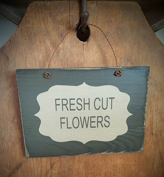 #W-FCF Primitive Green "Fresh Cut Flowers" Hanging Wood Sign 7.5x5.5In ...