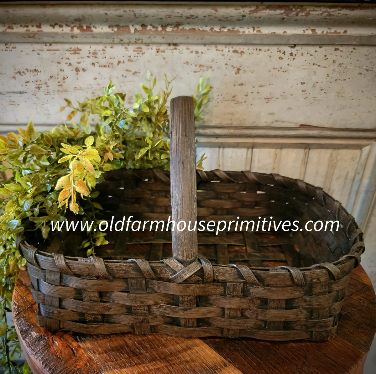 #WGMVN-FB Primitive "Fawn Brown" Medium Vanity Basket With Handle – Old ...