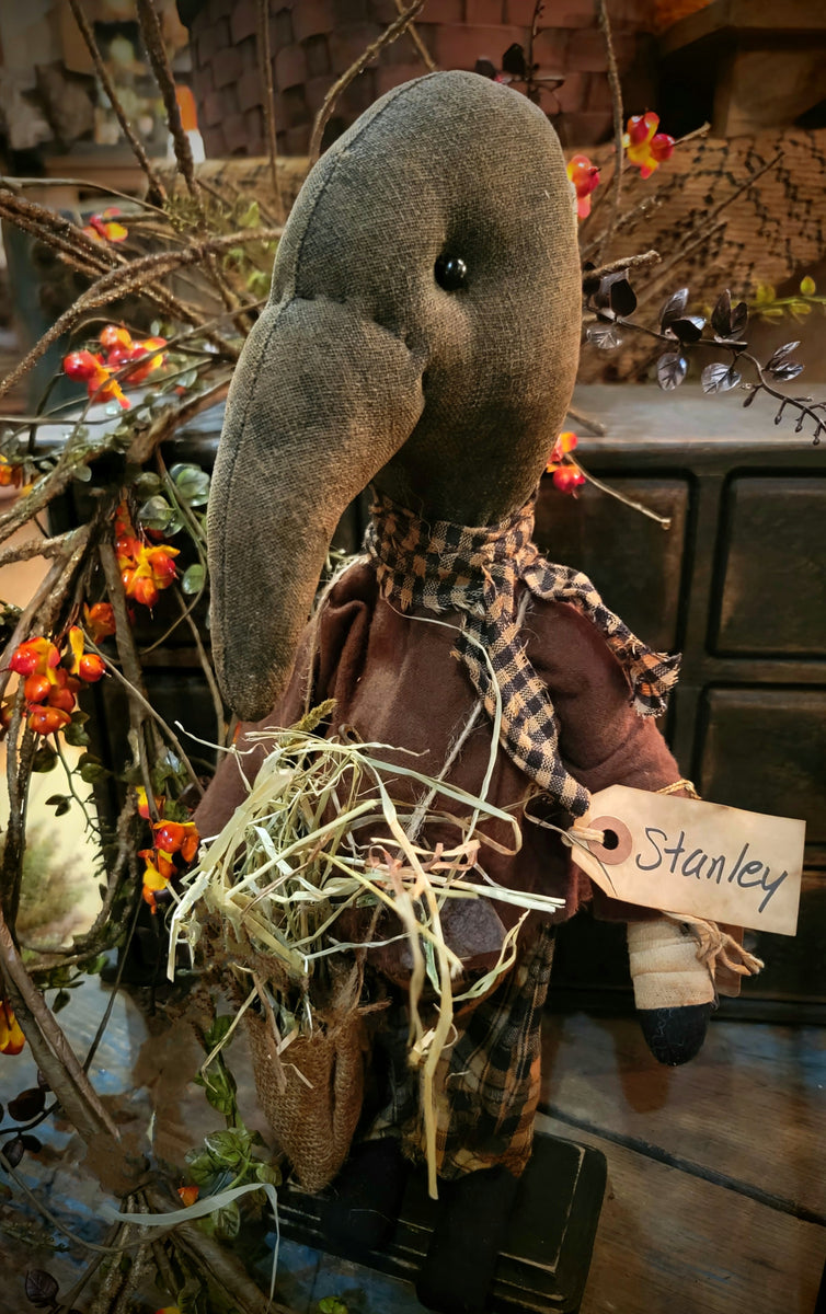 #RAMSTAN Tattered N' Torn "STANLEY" Crow – Old Farmhouse Primitives