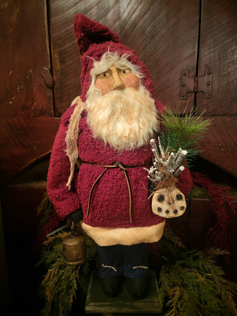 #FRC Fuzzy Red Coat Santa By HOLLY SCHMIDT – Old Farmhouse Primitives