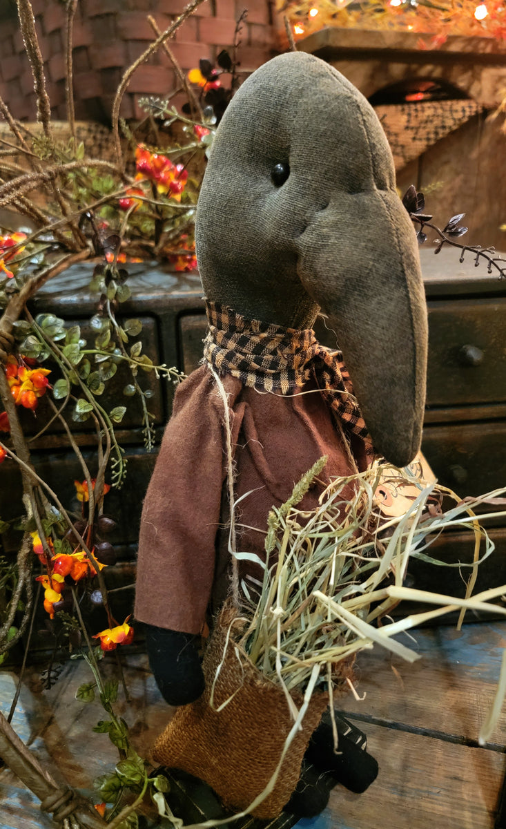 #RAMSTAN Tattered N' Torn "STANLEY" Crow – Old Farmhouse Primitives