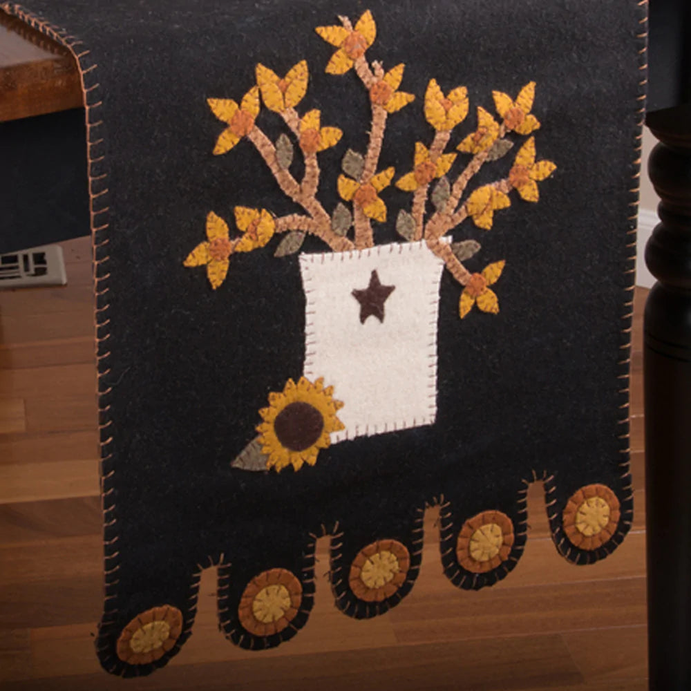 #HCBSC1 Primitive Wool "Bitter Sweet Crock" Table Runner – Old ...