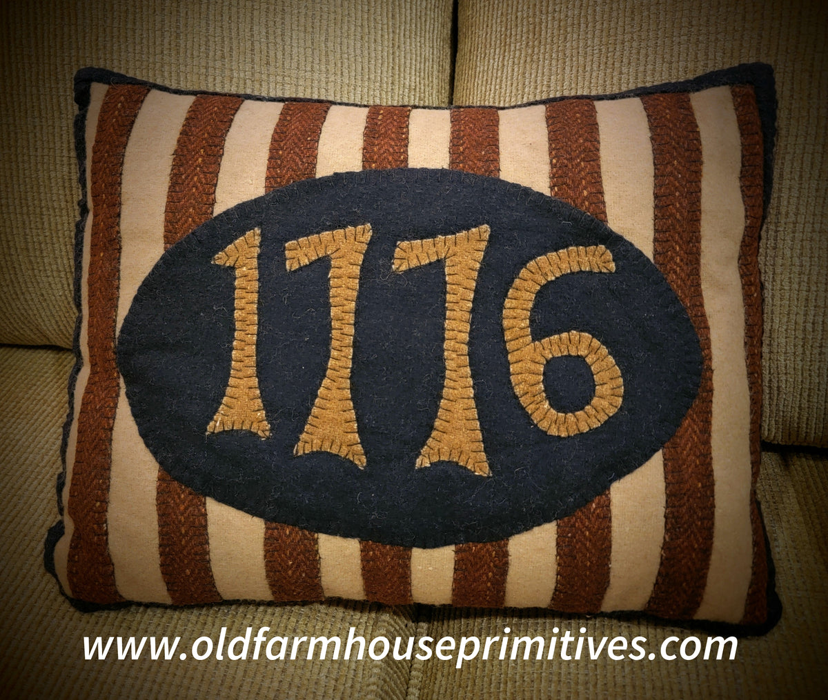#HSD1776 Primitive Wool "1776" Pillow – Old Farmhouse Primitives